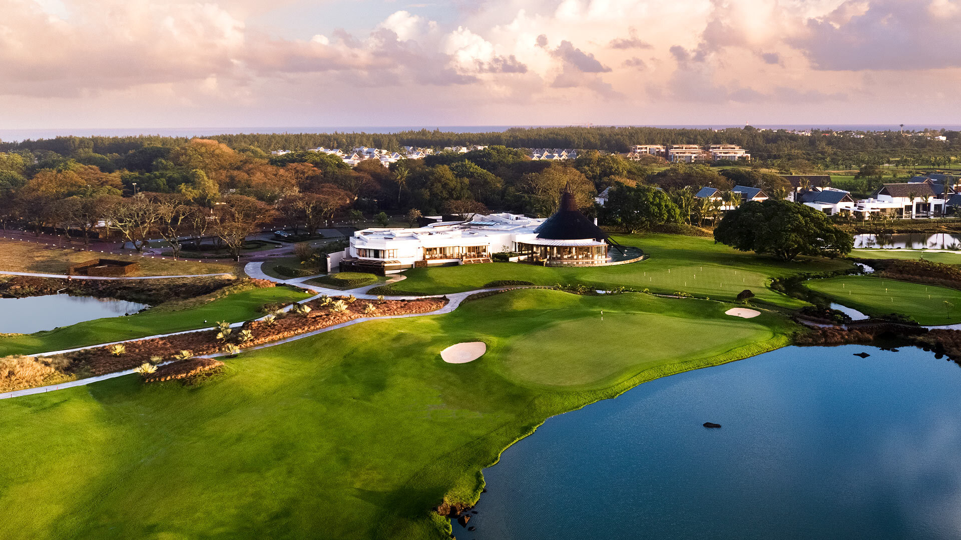 Dinarobin Golf Resort & Spa Mauritius | Beachcomber